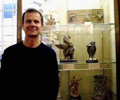 Andrew Hull - Potteries Auctions